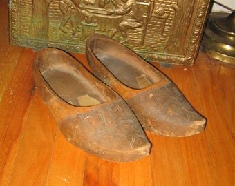 Medieval shoes | Etsy