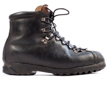 Popular items for mountaineering on Etsy