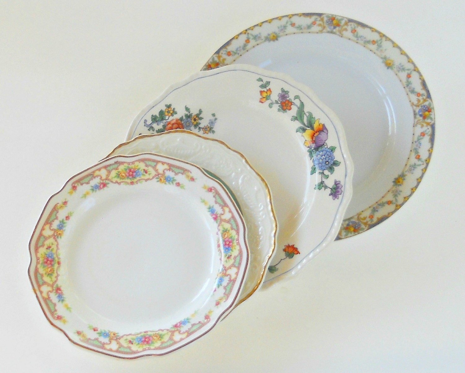 Shabby Cottage Style Mismatched Vintage Plates, Set of 4, Dessert ...