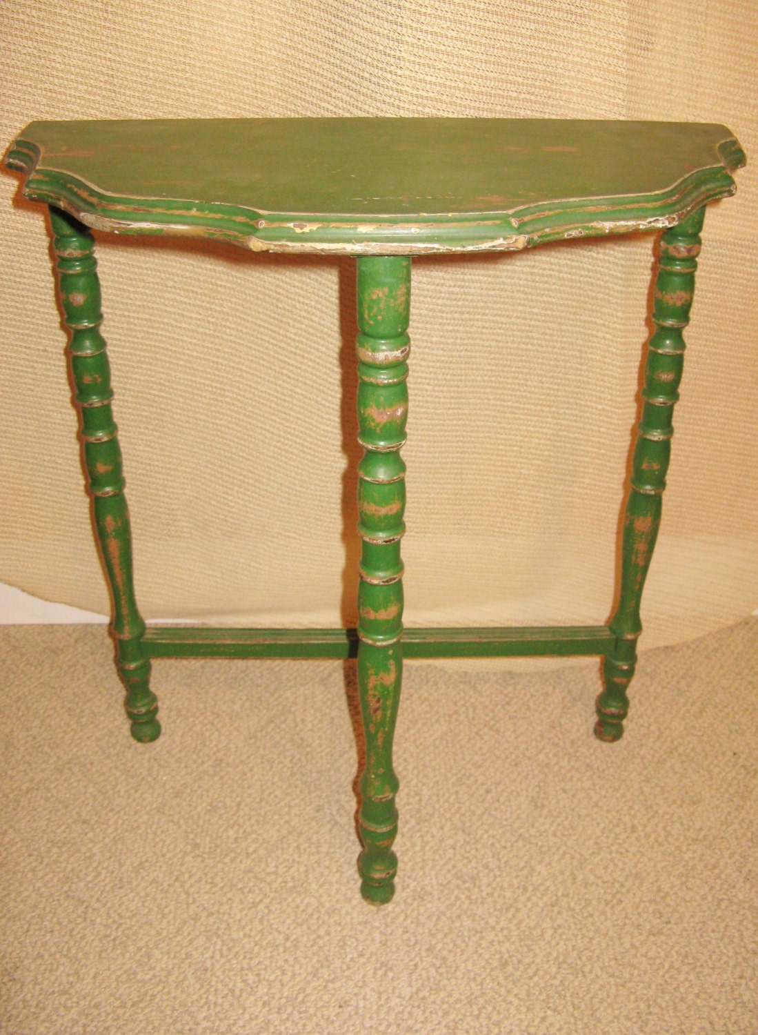 Vintage Demilune – Half-round table – Haute Juice