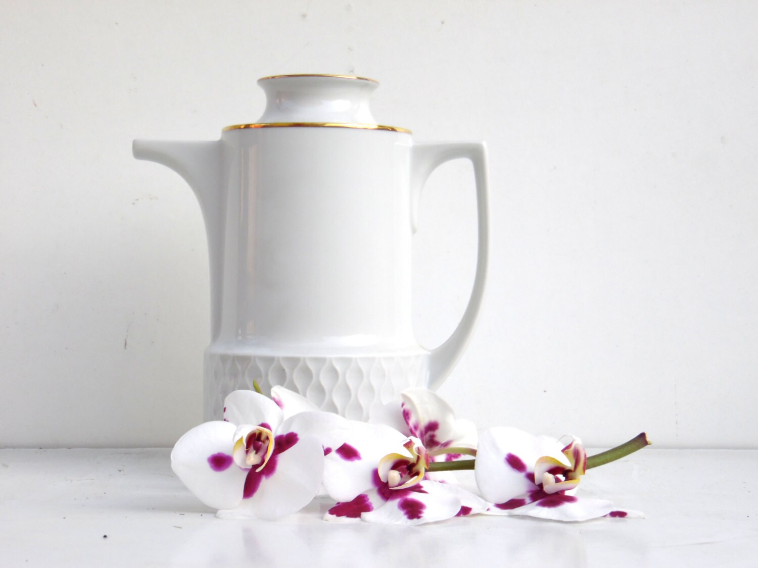 Vintage Bavaria Porcelain Teapot – German Teapot – Haute Juice