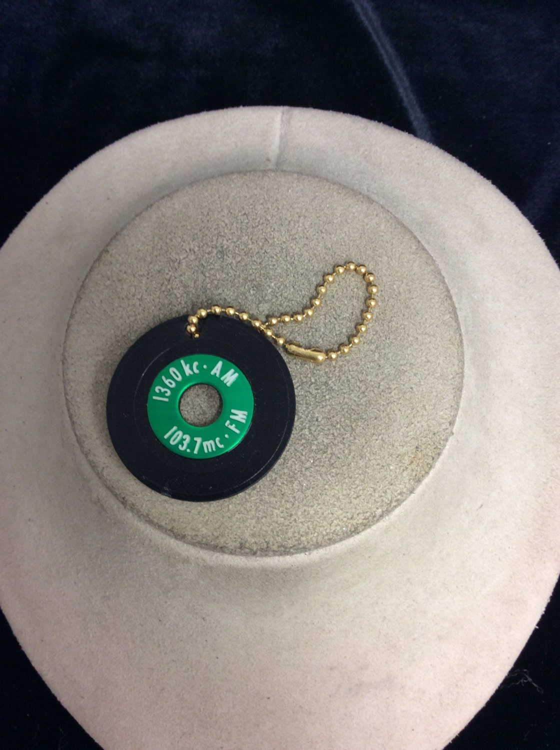 Vintage Record Key Chain – Haute Juice