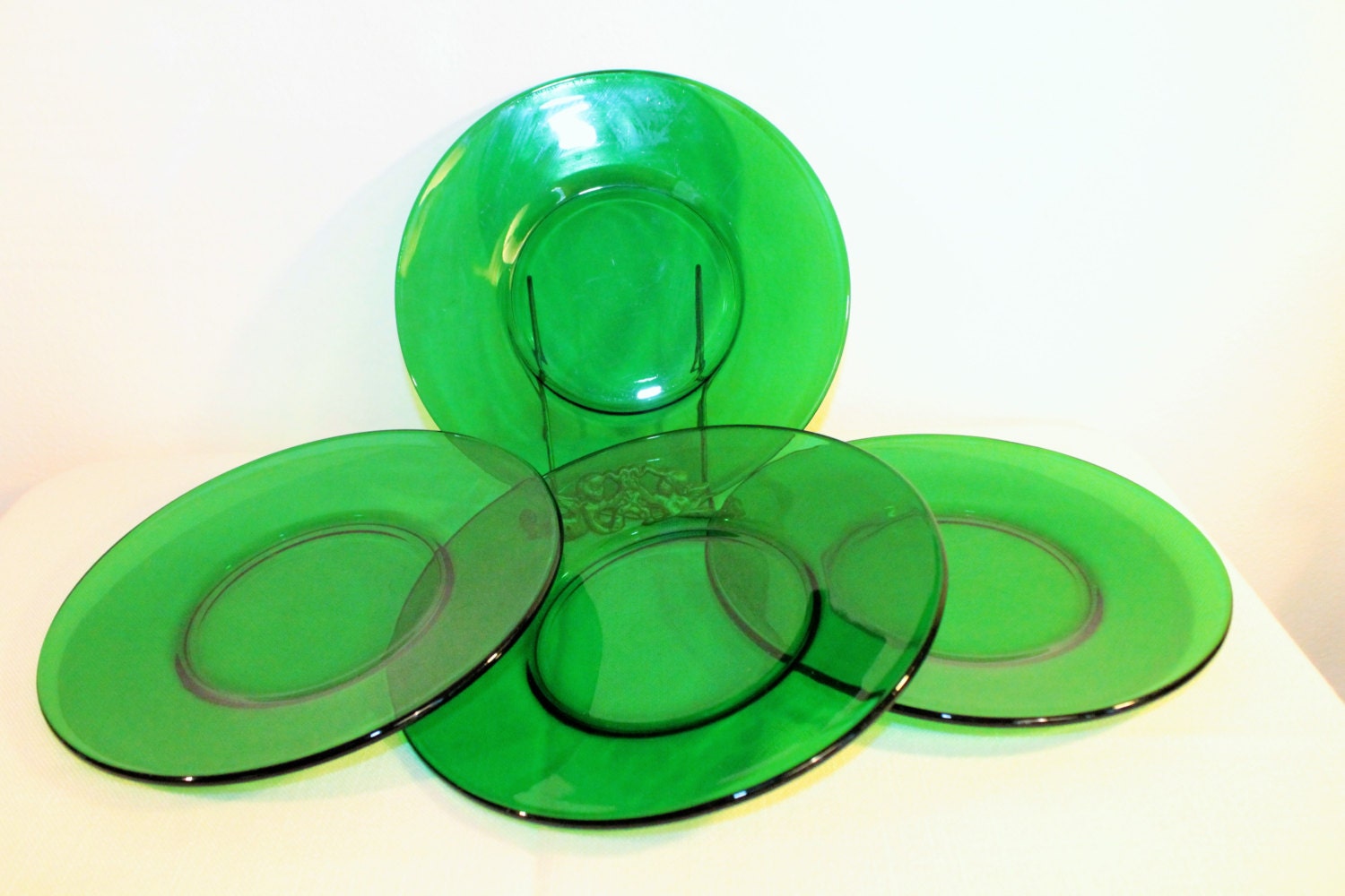FOUR – 8 inch Anchor Hocking Round Green Dessert Plates – Forest Green ...