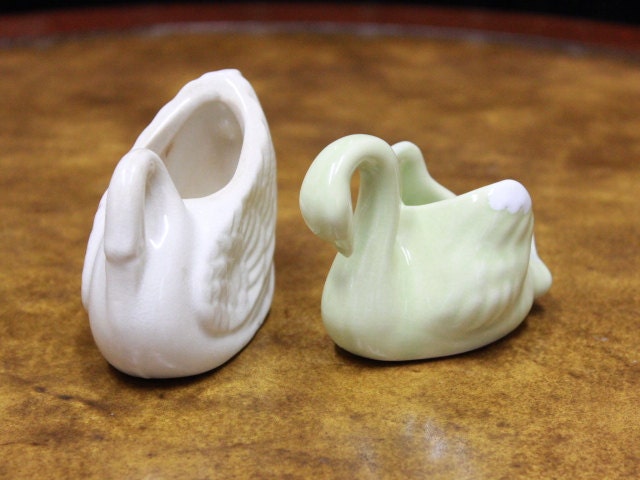 Miniature Swan Toothpick holders (2) – Haute Juice