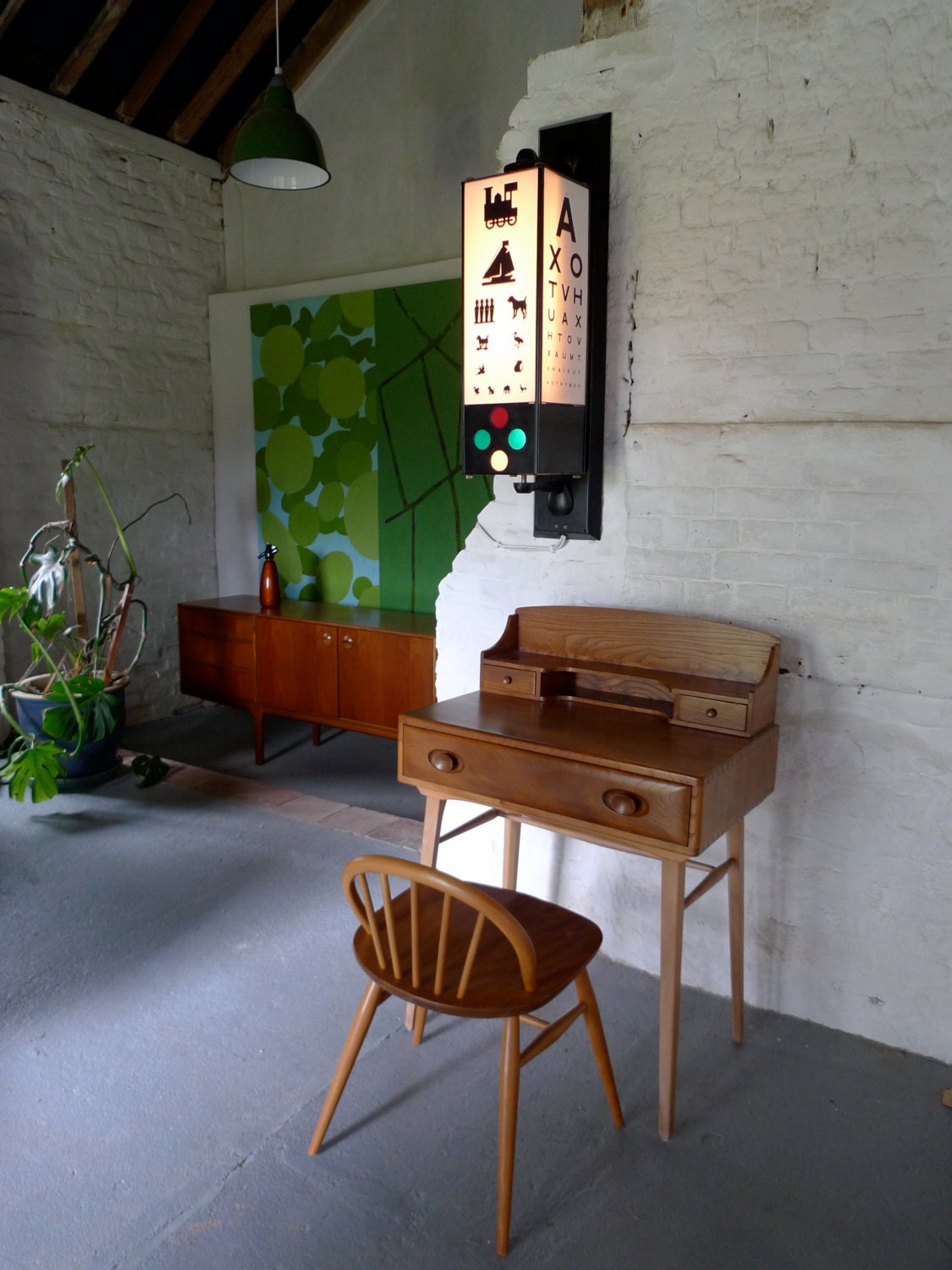 Ercol 50s writing/laptop Desk and Chair – Haute Juice