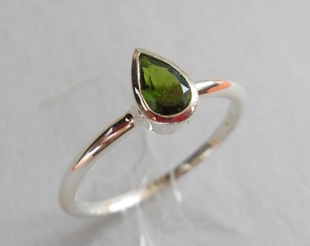 Green gem ring | Etsy