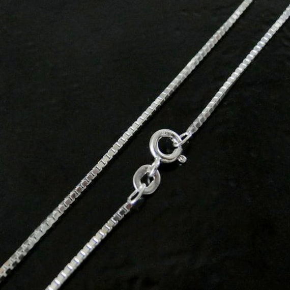 18 Inch Sterling Silver 1.1mm Box Chain Necklace