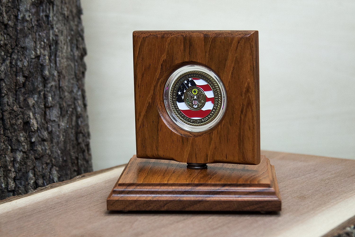 Challenge Coin Rotating Display Natural Jatoba Wood