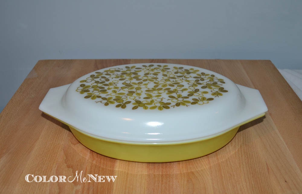 Vintage Pyrex – Verde Cinderella Oval Divided Serving Dish with Olive ...