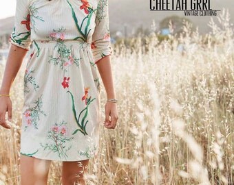Vintage 50s Hawaiian Rayon Mumu Dress by CheetahGrrlVintage
