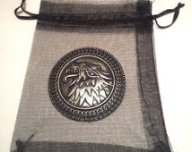 Popular items for wolf pin on Etsy