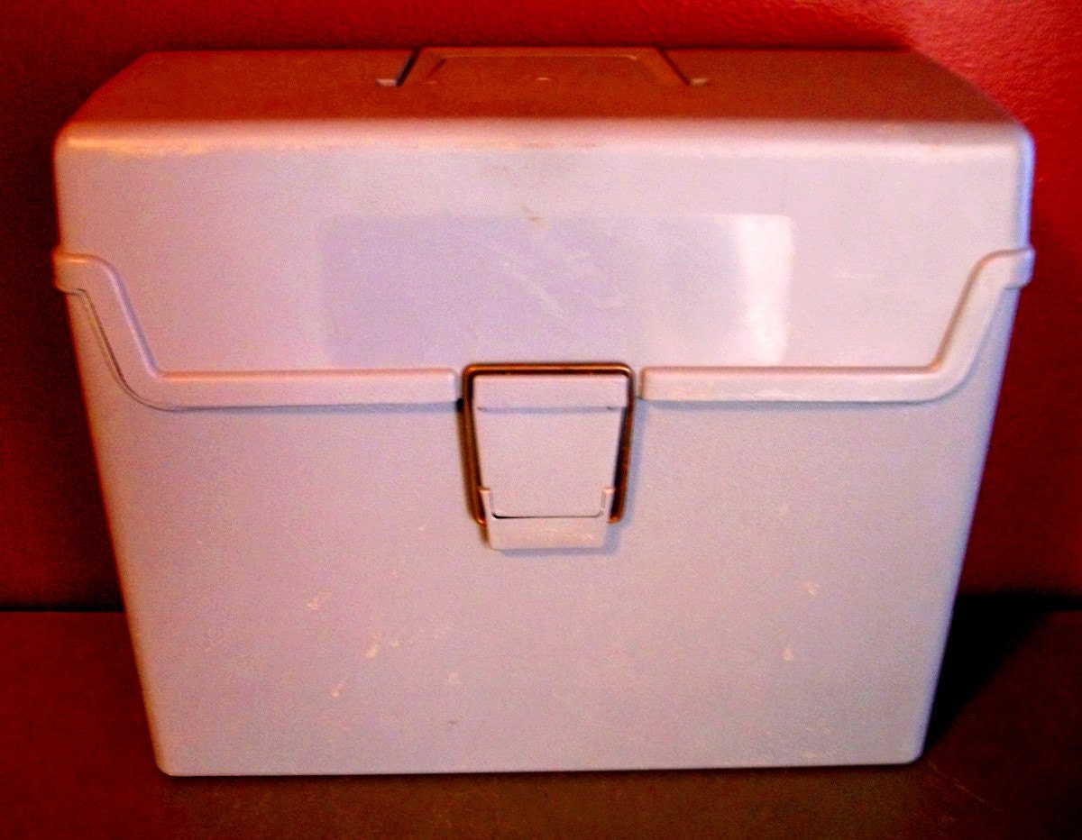 Vintage Blue Plastic Porta File Box – Haute Juice