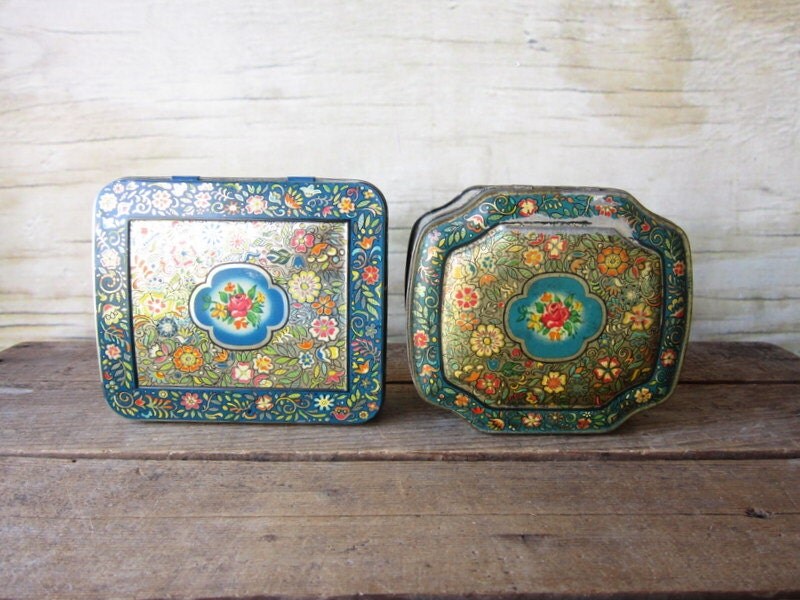 Blue Floral Tin – Haute Juice