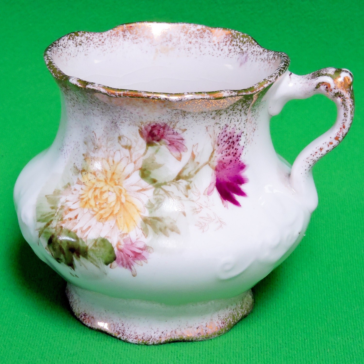 DMu1516 – Vintage (Victorian?) Homer Laughlin Large Creamer Or Small ...