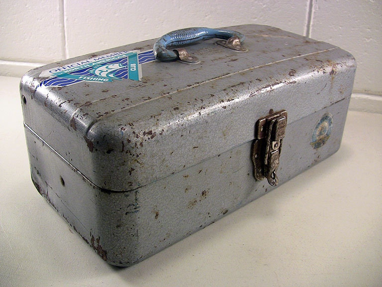Vintage Union Steel Chest USA Watertite Fishing Tackle Tool Box Blue ...