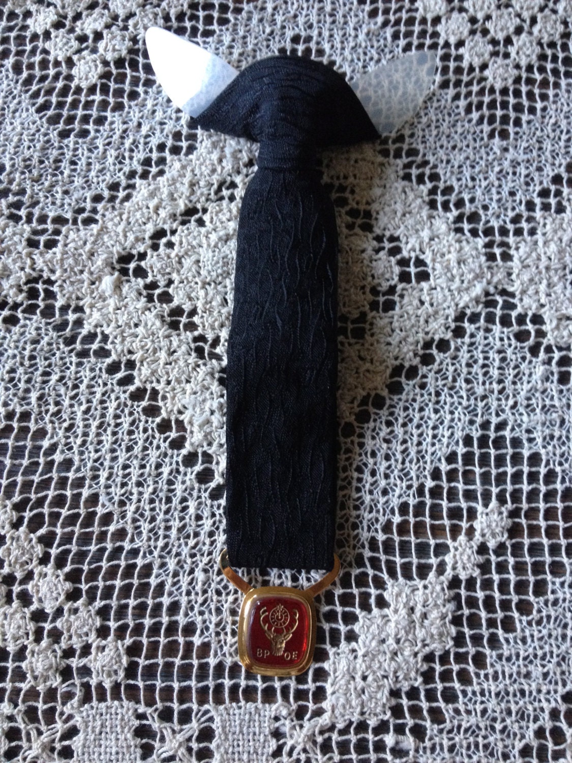 Vintage ELKS LODGE Short Neck Tie With BPOE Emblem Charm