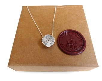 Status necklace | Etsy