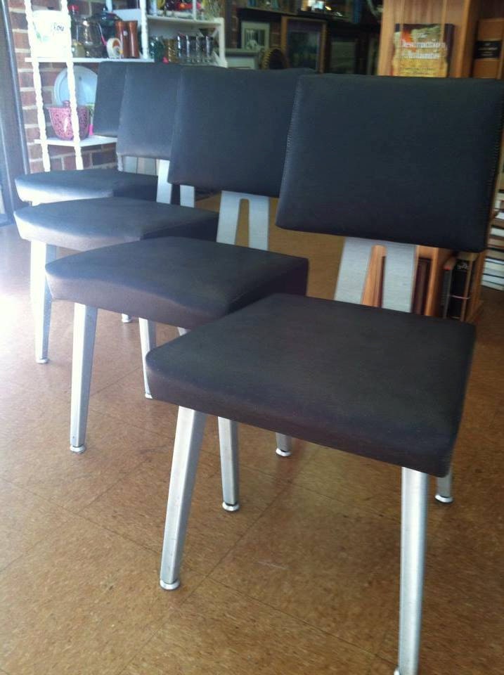 MCM Chairs Good Form Chairs Set of 4 Aluminum Chairs Mid Century Modern ...