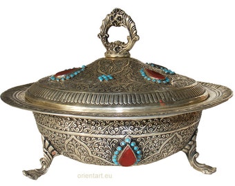 Antique Egyptian brass Ewer pitcher bowl set by KabulGallery