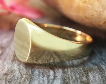 Womens signet ring | Etsy