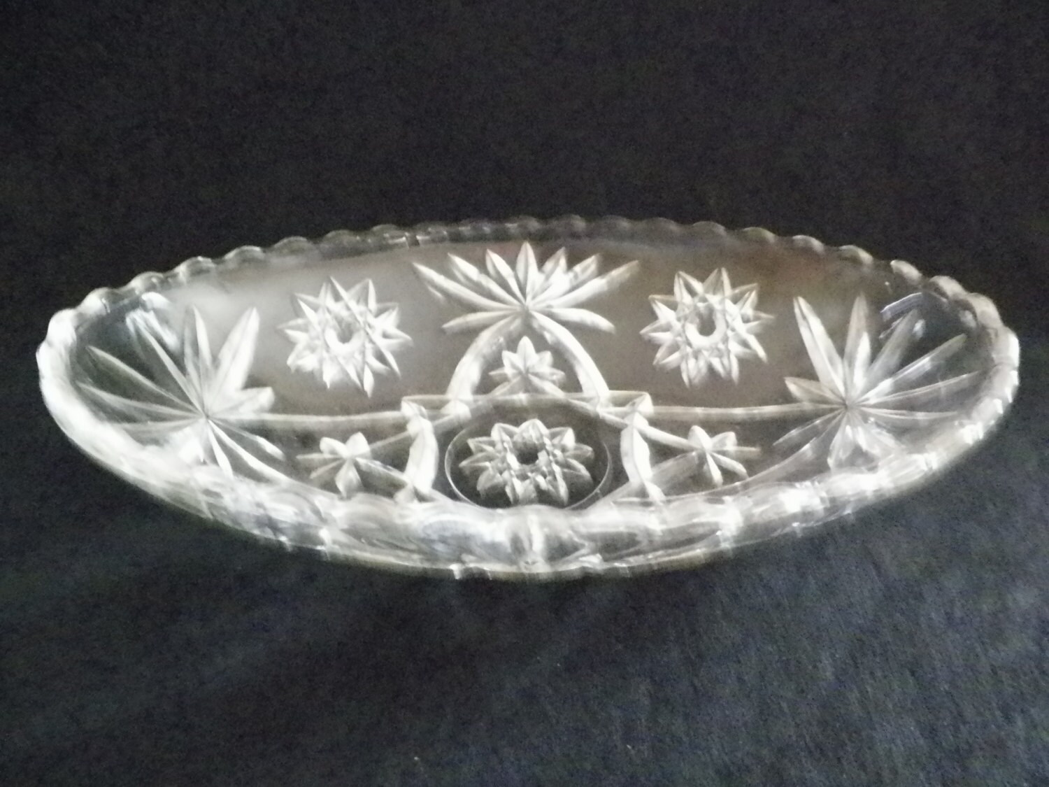 Oval Serving Bowl, Clear, Pressed Glass, “Starburst” Pattern, Vintage ...