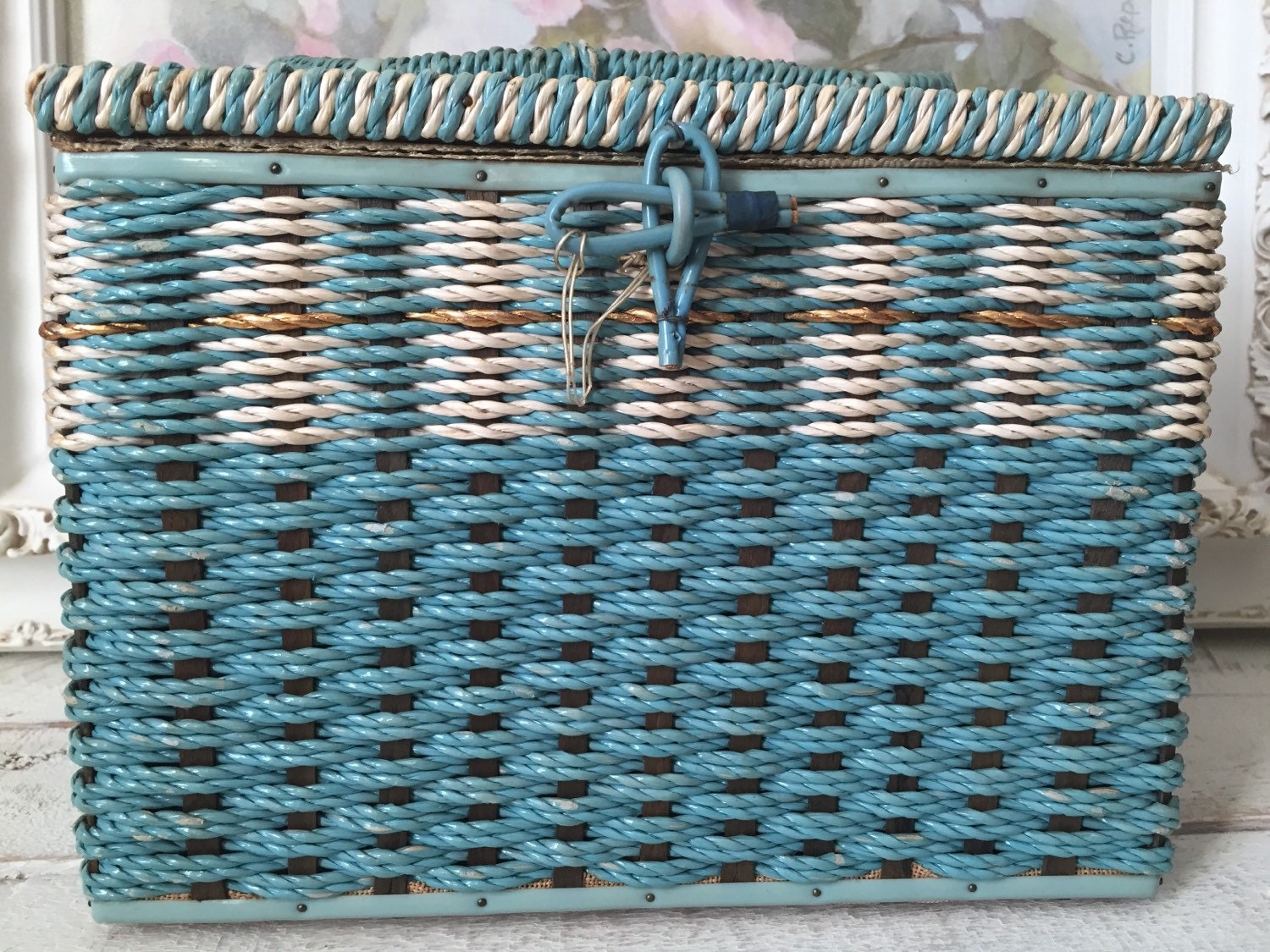Vintage Aqua Sewing Basket with Handle – Aqua Silk Lining – 1950s Made ...
