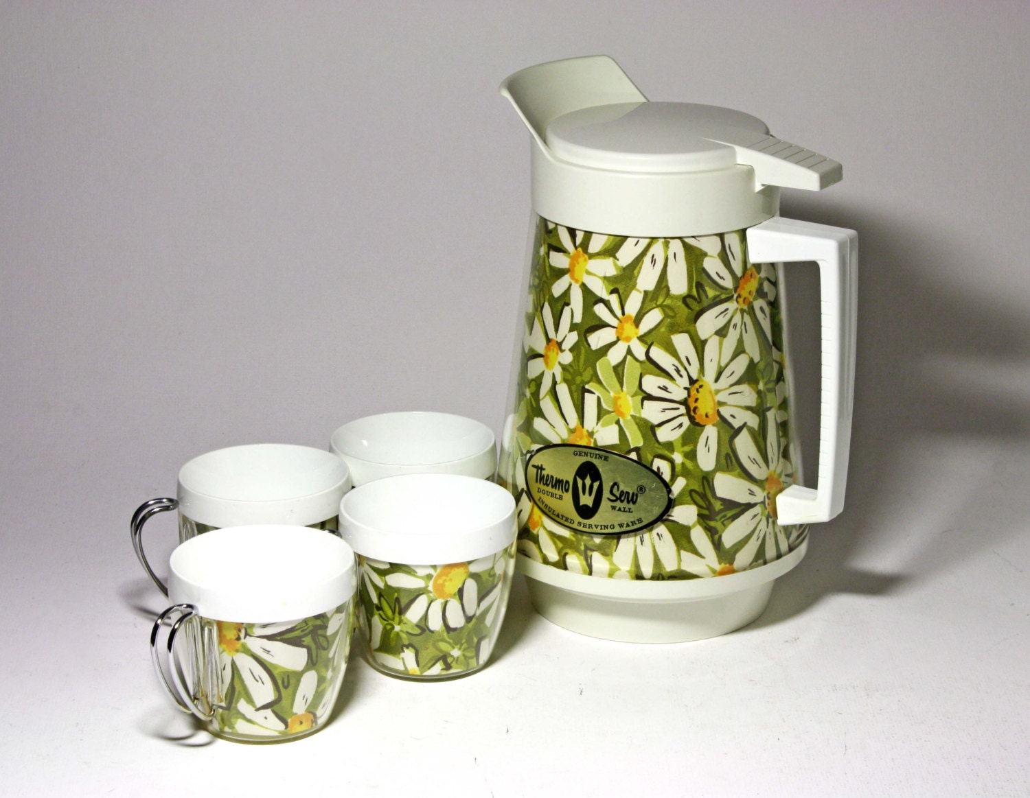 Vintage West Bend Daisy Pitcher and Cups – circa 1960’s – Haute Juice