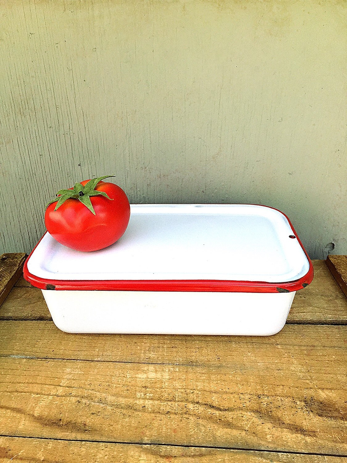 Enamelware Box-Vintage White Enamel Medical Box-Red Trim-Enamel Ware ... Enamelware Box-Vintage White Enamel Medical Box-Red Trim-Enamel Ware ...