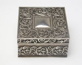 Velvet ring box | Etsy