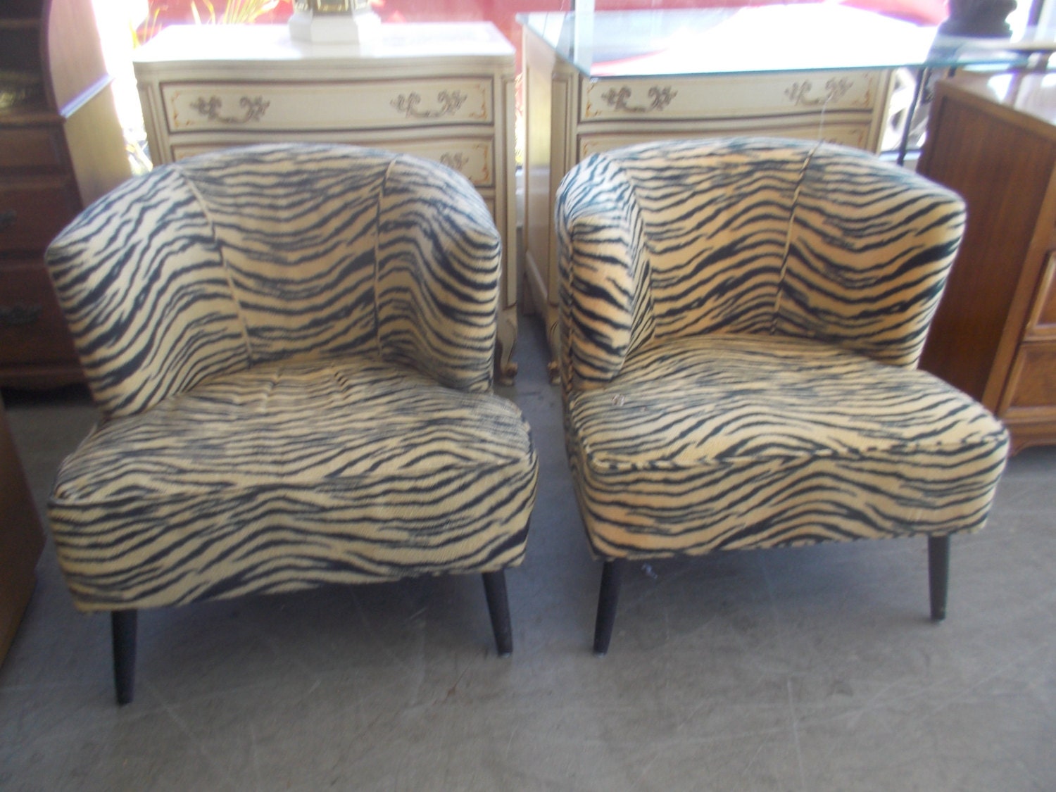 Pair of Mid-Century Modern Animal Print Arm Chairs – Haute Juice