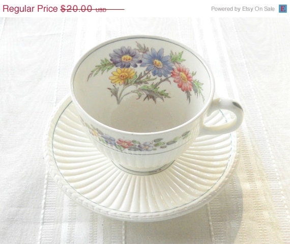 On Sale Vintage Wedgewood Garden Club Footed Tea Cup and Saucer Set ...
