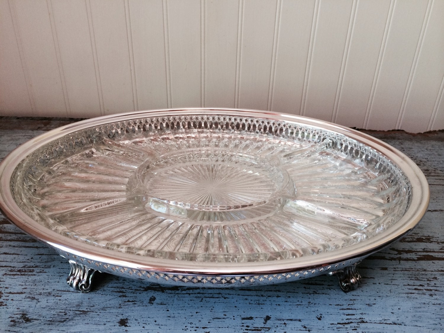 Leonard Etched Oval Silver Plate Footed Gallery Tray with Heavy Glass ...
