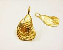 Unique oyster shell pendant related items | Etsy