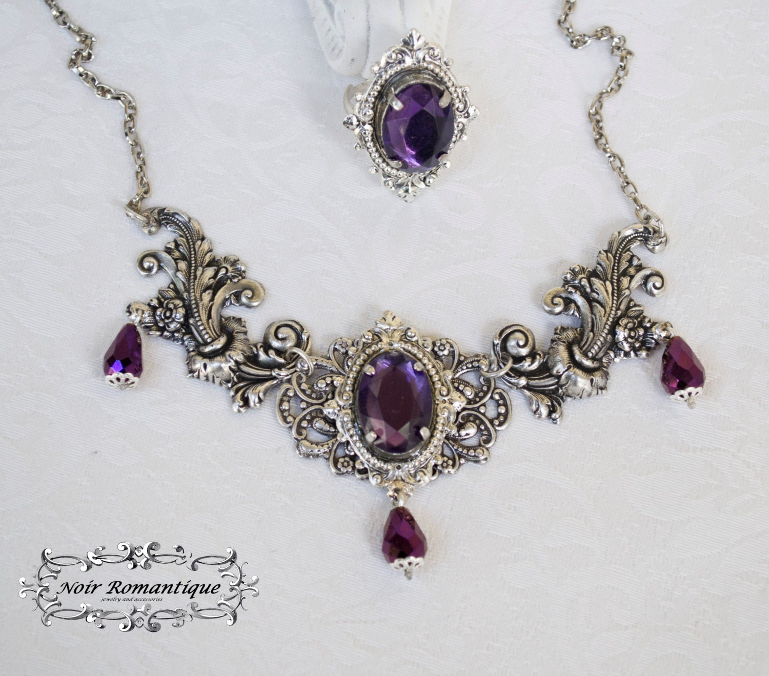 The Queen jewelry set of ring and by NoirRomantique on Etsy