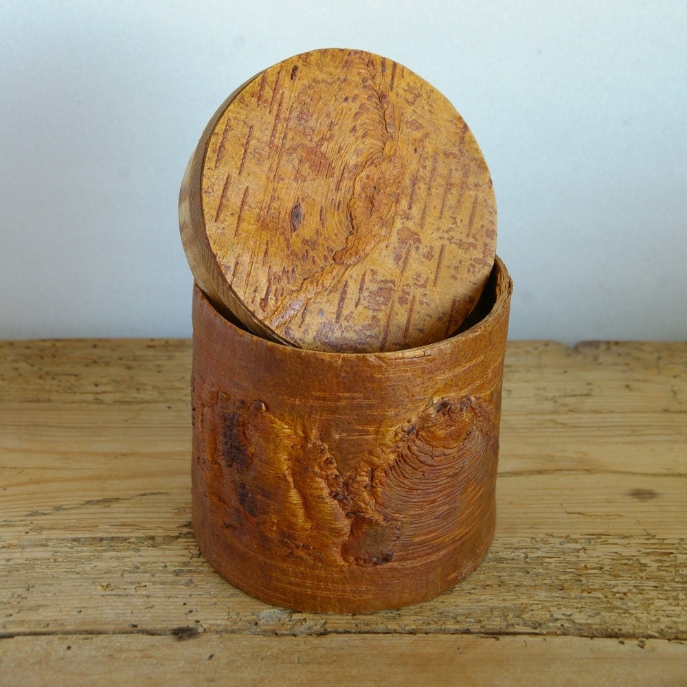 Vintage birch bark storage box. Swedish birch bark box. Storage box ...