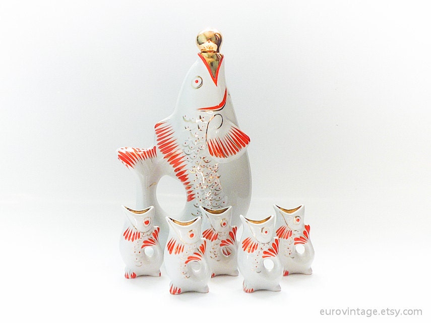 Vintage Fish Carafe Set w 5 Shot Glasses Soviet Russian 70s – Haute Juice