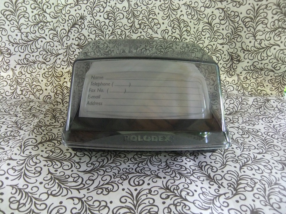 Vintage Rolodex S300C Petite Business Card Phone Number Organizer vintage-rolodex-s300c-petite-business-card-phone-number-organizer