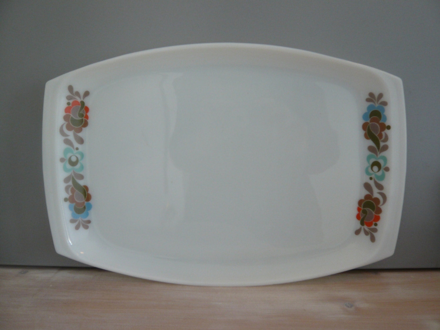 JAJ Pyrex Large Serving Plate / Platter Carnaby Tempo Design 1970’s ...