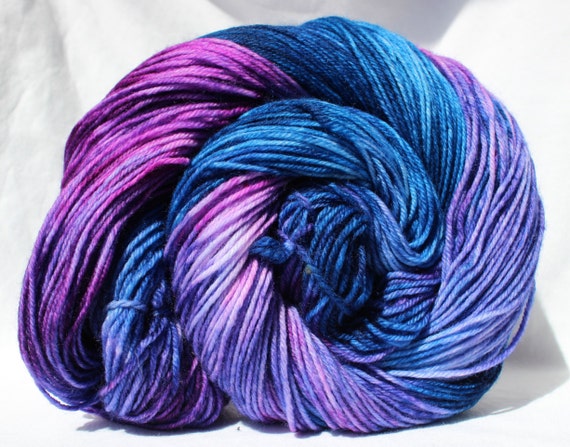 Hand dyed yarn Blue / purple / pink yarn variegated yarn