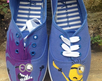 Purple minion | Etsy