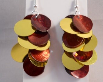 Gold shell earrings | Etsy