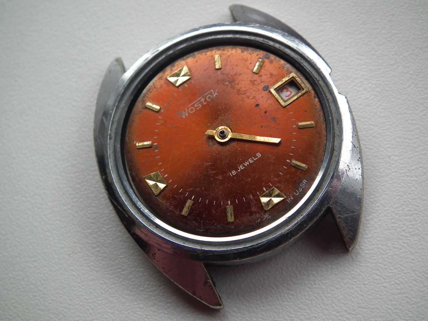 Soviet vintage watch Vostok 18 jeweels – Haute Juice