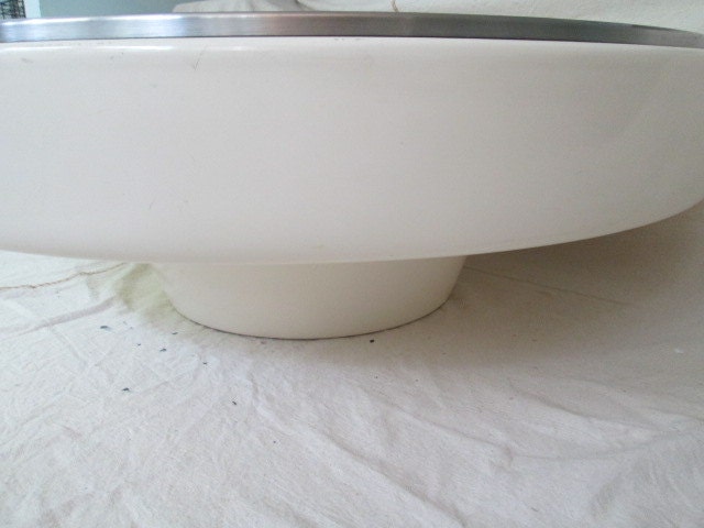 Space age coffee table fiberglass + chromed aluminum table mod flying ...