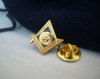 Masonic Freemason Lodge Almoner Script Purse Heart Caring