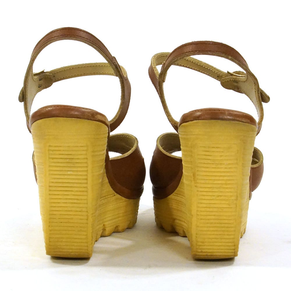 Platform Wedges / Vintage 1970s Cherokee High Heel Sandals