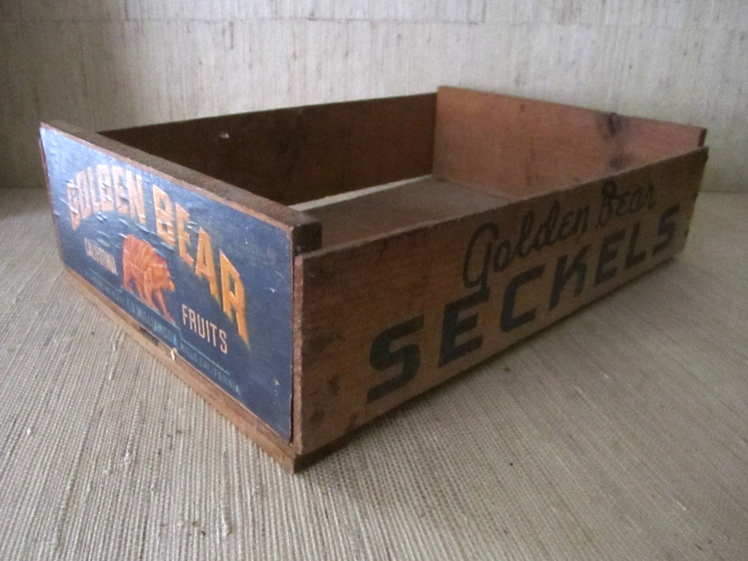 Rustic Vintage PINE FRUIT CRATE | Golden Bear Seckels Advertising Paper ...
