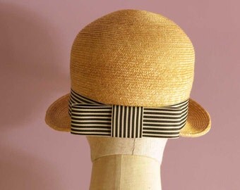 Vintage Mens Amish Style Straw Hat
