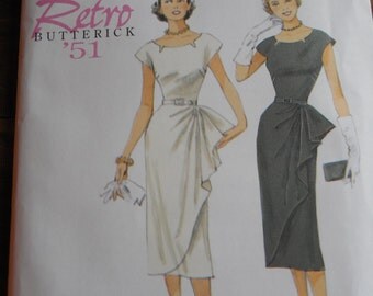 Items similar to Butterick 3640 Misses' 18th Century Costume Pattern on ...