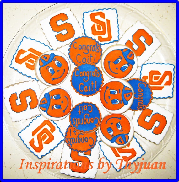 Custom College Cookies by InspirationsbyThyjua on Etsy