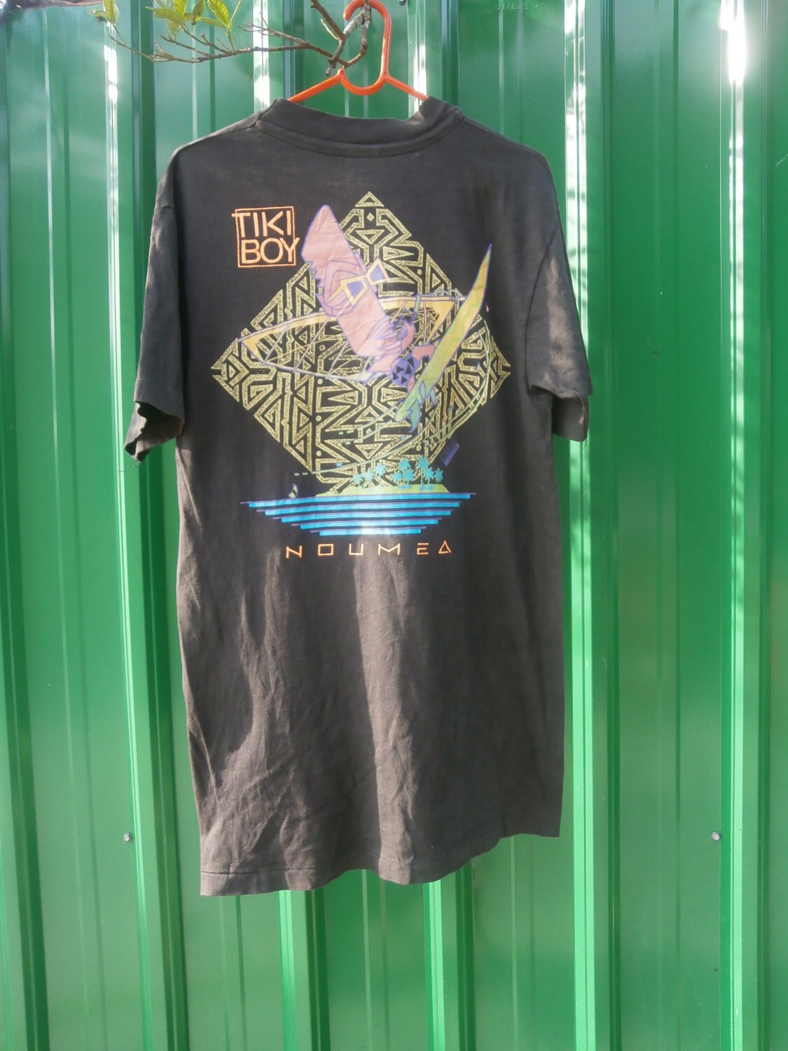 Vintage Tiki Boy Tshirt Hawaiian hawaii size medium – Haute Juice